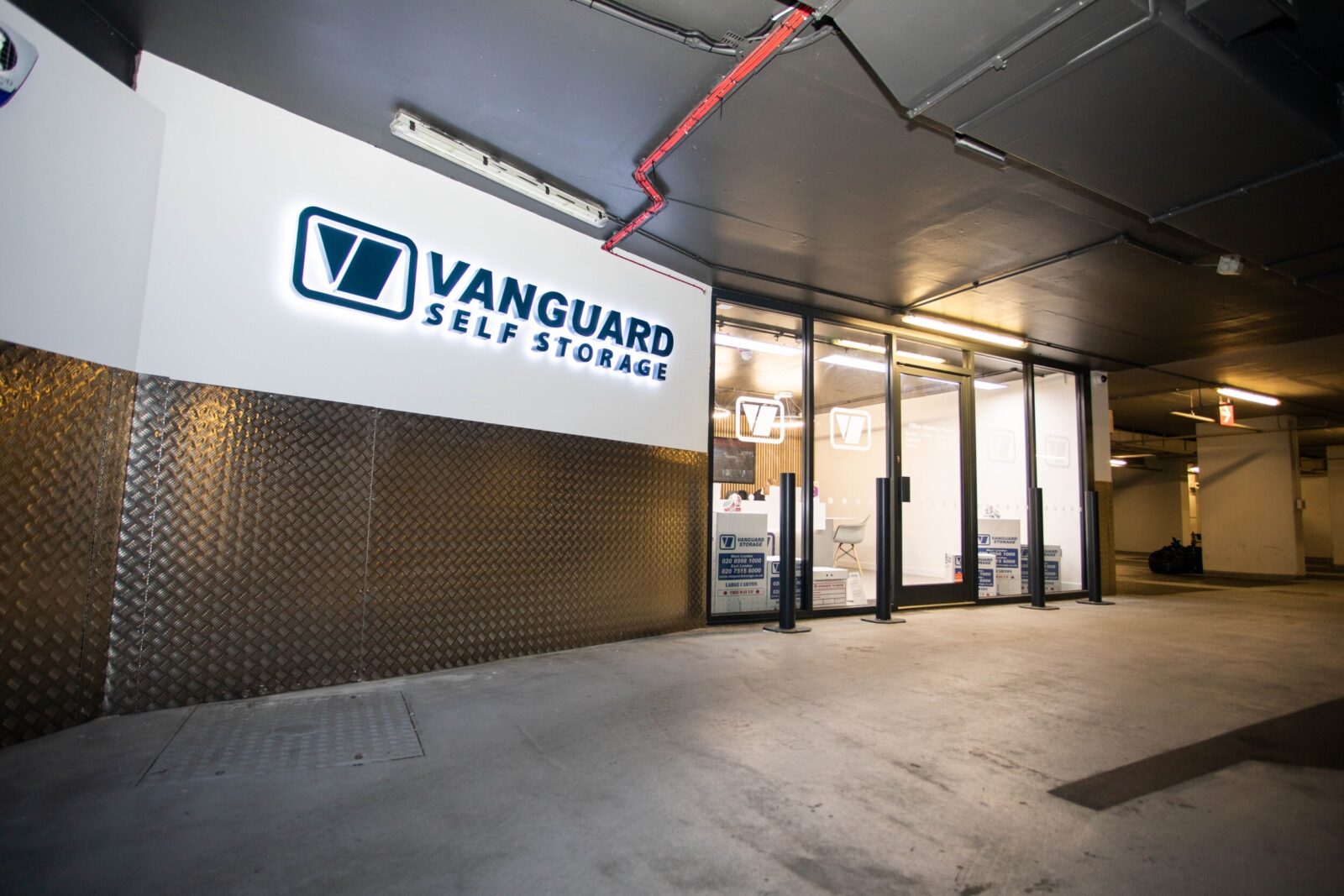 Luggage Storage in Central London | Vanguard Self Storage | Vanguard ...